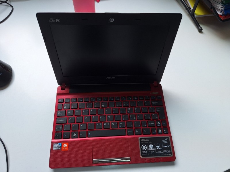 ASUS EEE PC 15" laptop