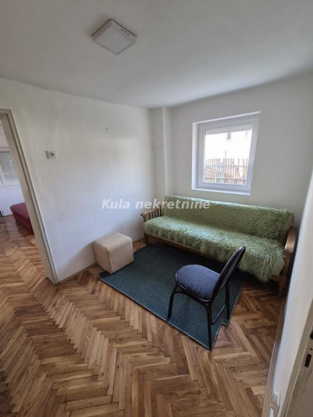 Izdaje se stan kod Slobodine raskrsnice