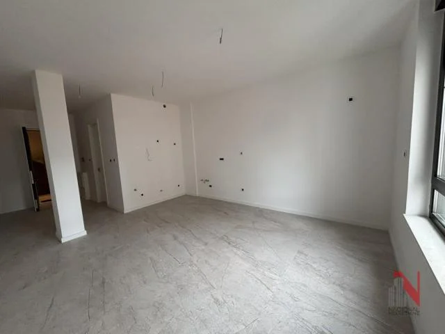 CENTAR STARI GRAD  POSLOVNI APARTMAN !!!