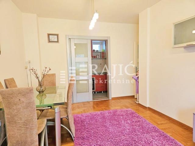 Dimitrija Tucovića,68m2,3.0+gar. mesto-nova zgrada #4494