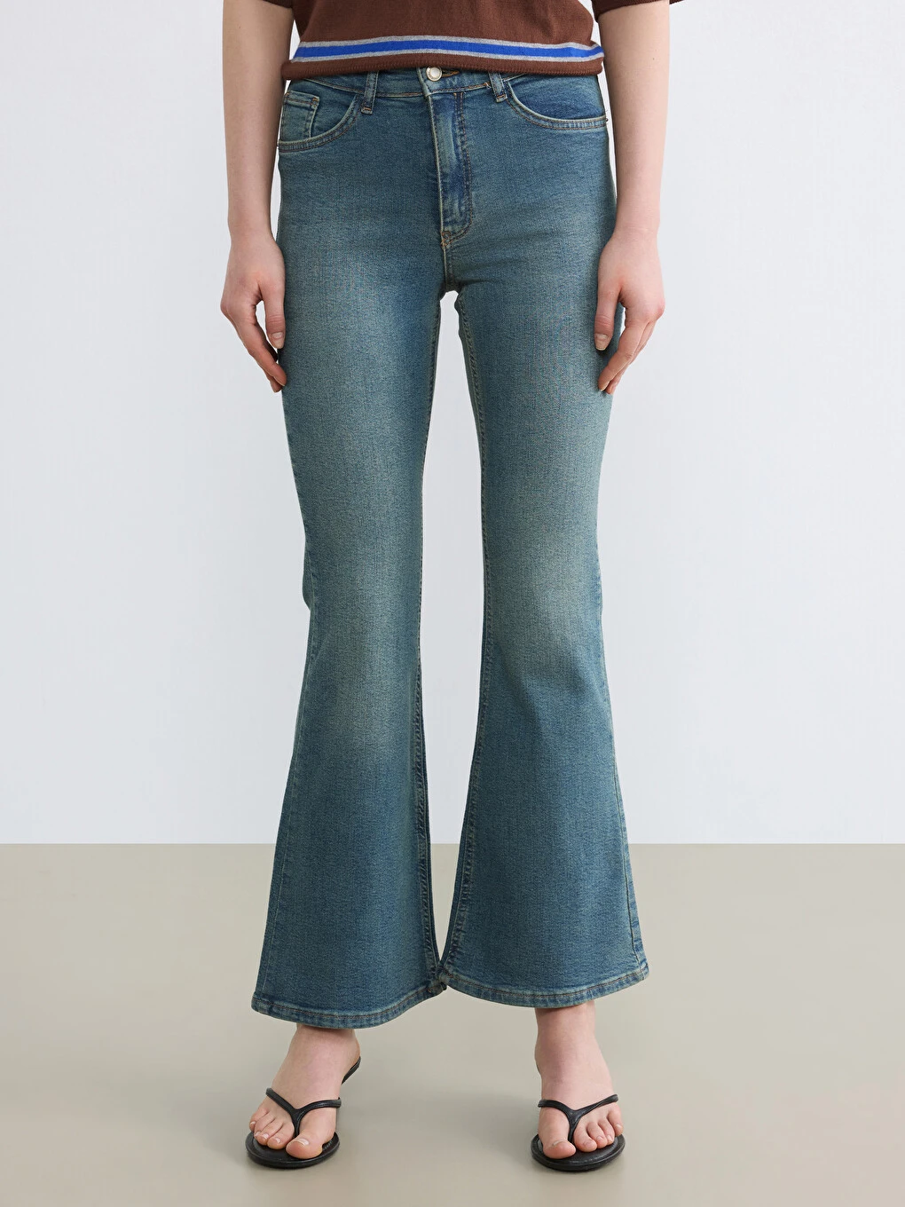 LCW Jeans Ženske Farmerke Sa Visokim Strukom Mars Flare Kroja