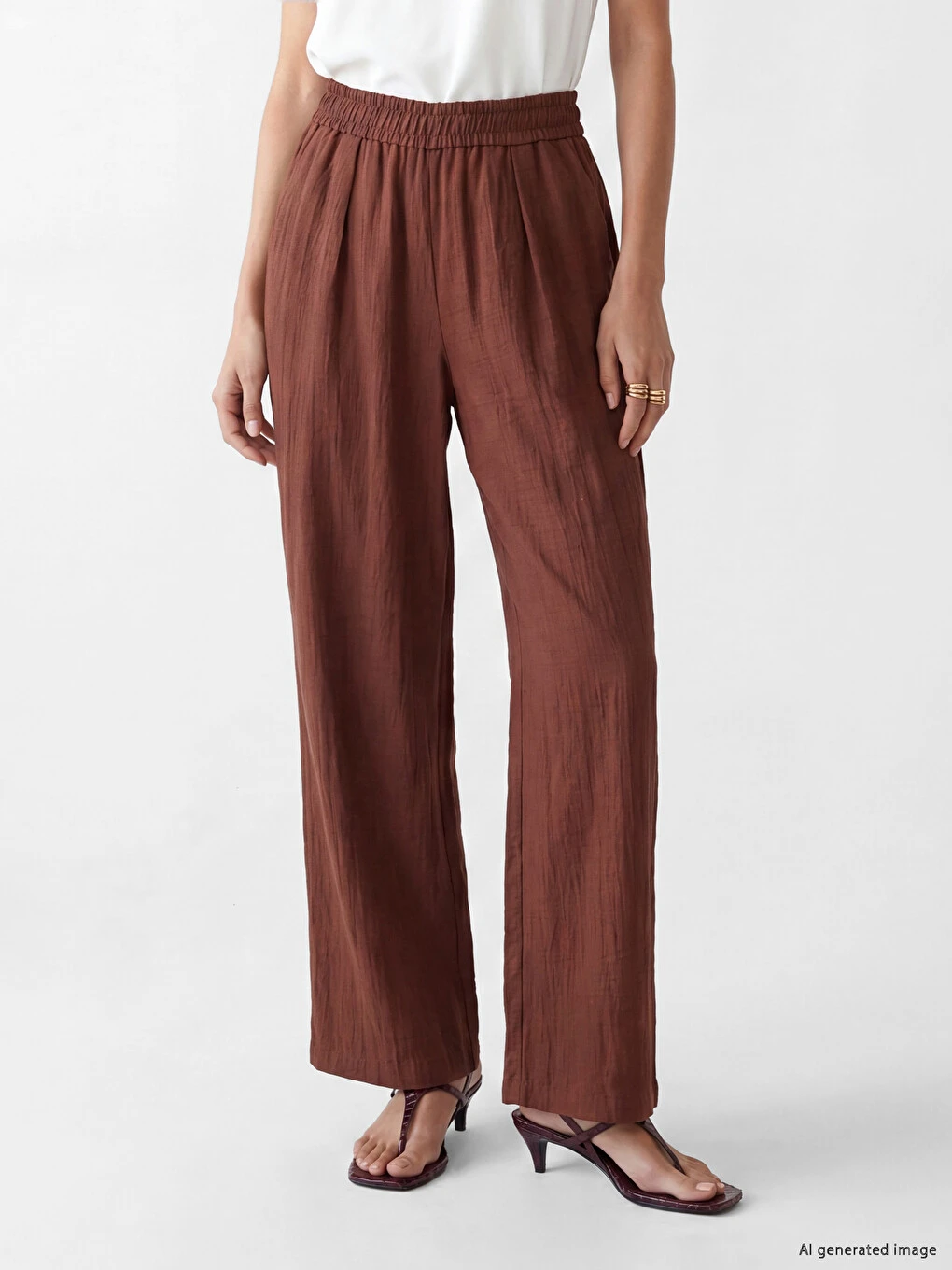 LCWAIKIKI Classic Ženske Pantalone Sa Elastičnim Strukom Od Naboranog Materijala