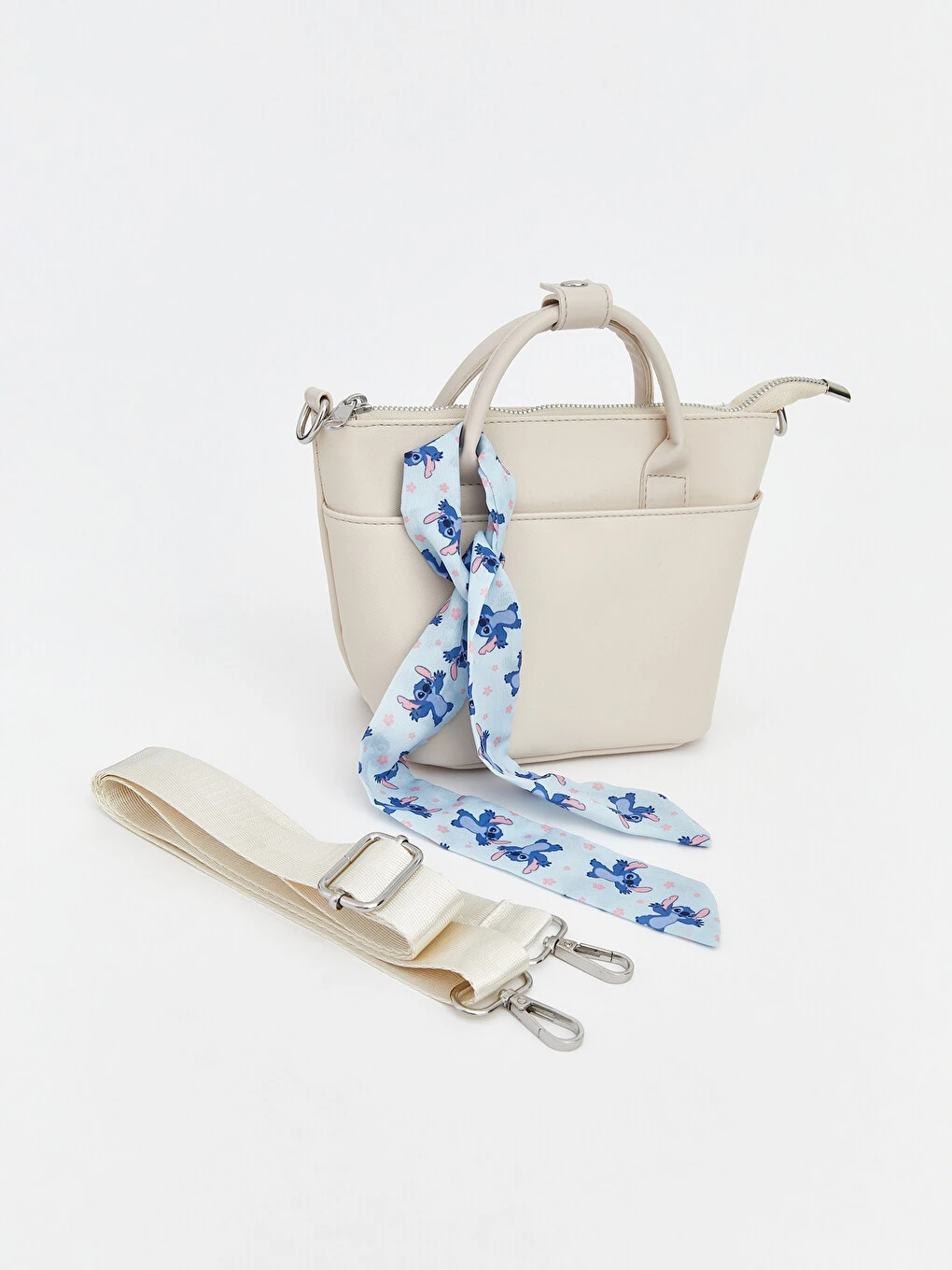 LCW ACCESSORIES Ženska Ručna Tašna Od Eko Kože Sa Detaljima U Vidu Šala