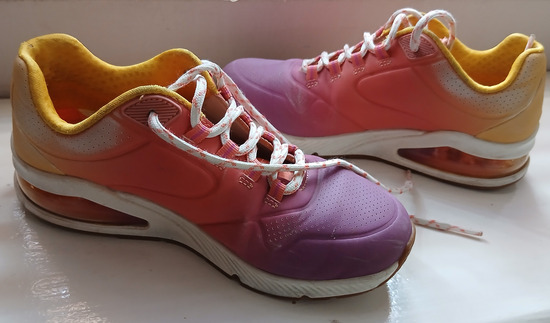 Skechers patike