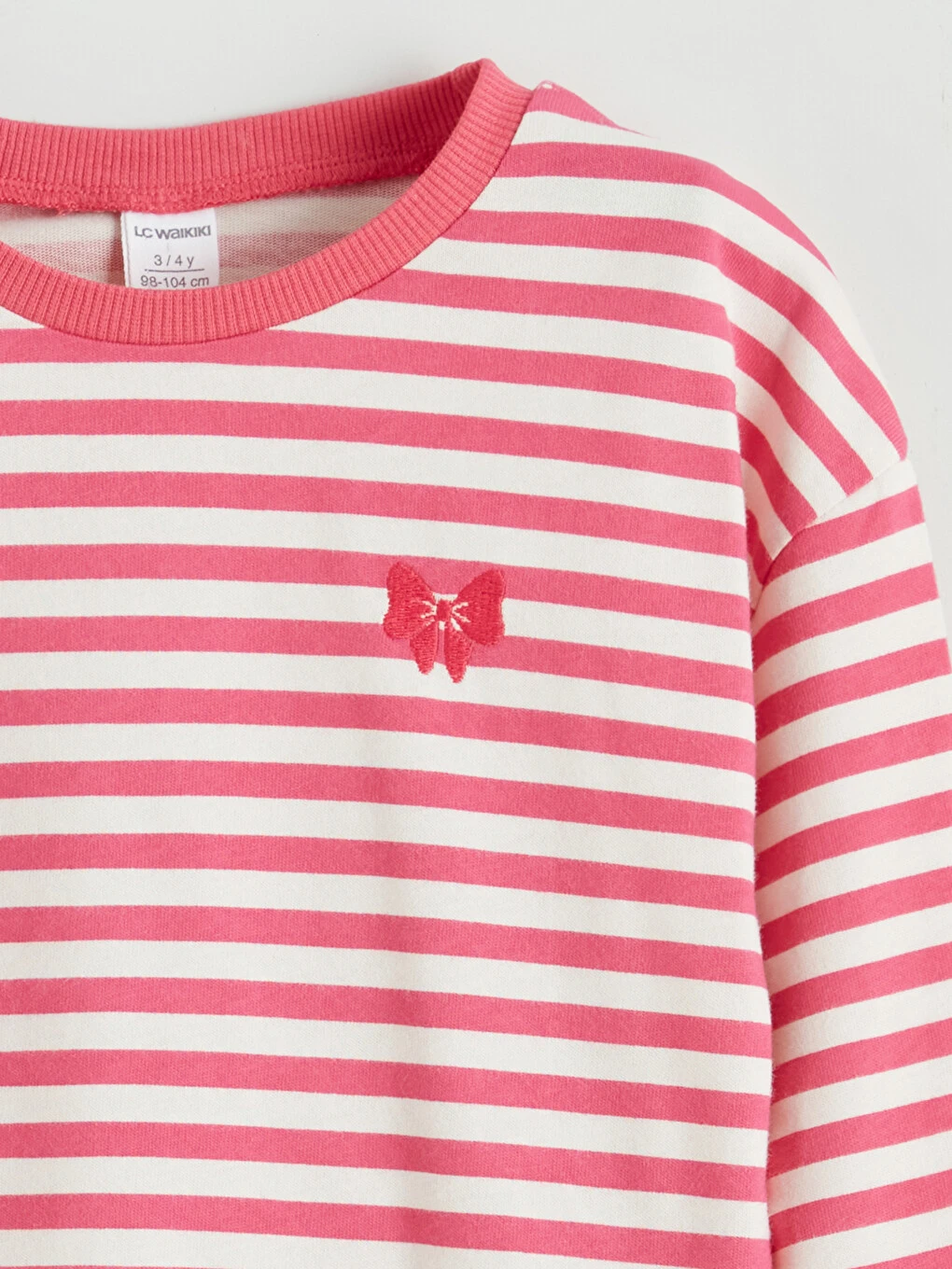 LCW Kids Majica Sa Okruglim Izrezom Na Pruge Za Devojčice