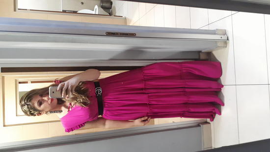 Pink duga haljina