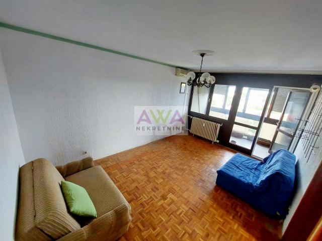 Sombor, 64m², 6. sprat, lift, dve terase