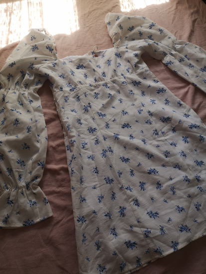 H&M romanticna haljina