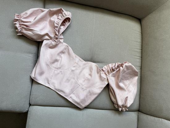 Crop top - korset ♥️ 1000 din