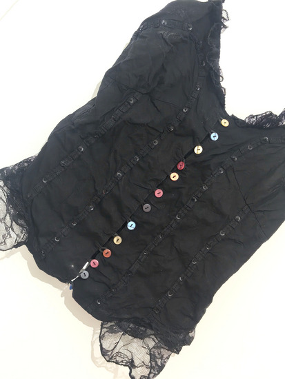 EXTRAORDINARY TOP