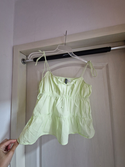 H&M pamucni top majica novo