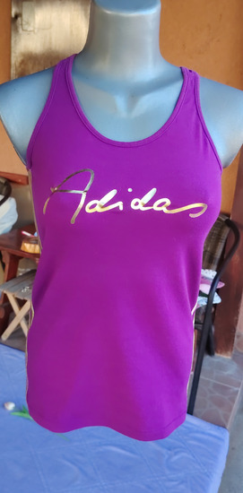 Original ADIDAS ljubičasti top sa zlatnim logom S