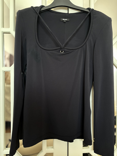 Mona bluza