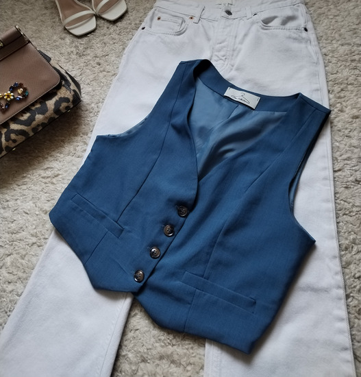    Prsluk za pantalone vel 40/L ☆