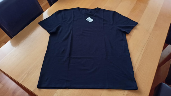 majica crne boje kr.rukav 3xl