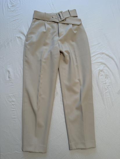 Zara pantalone sa kaisem