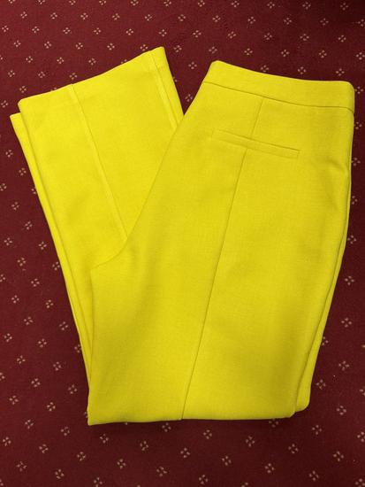 Pantalone zenske KAO NOVO