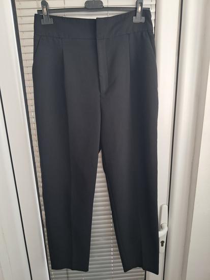 ZARA elegantne crne pantalone visok struk vel M