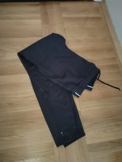 Adidast M