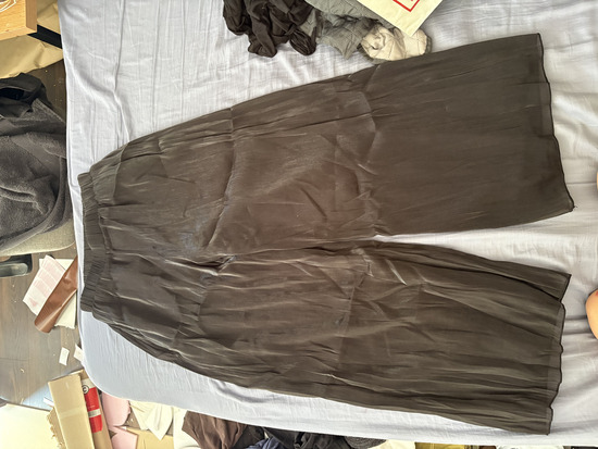 dugacke crne pantalone
