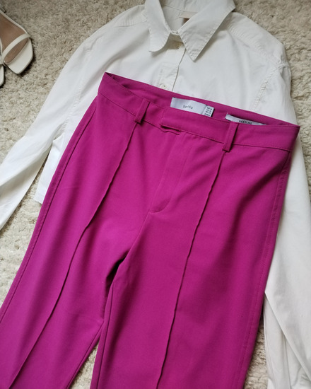    BERSHKA ciklama pantalone ☆ Vel 38/M ☆