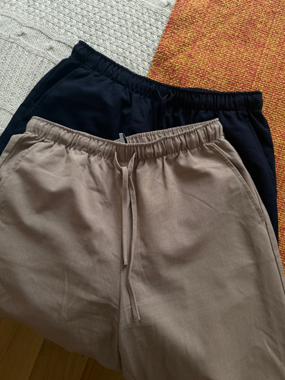 Pantalone zenske leprsave Stradivarius S/M