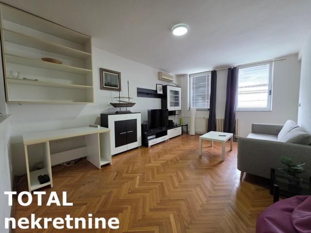NOVI SAD - BULEVAR - 53.00 m2