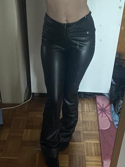 Kozne pantalone