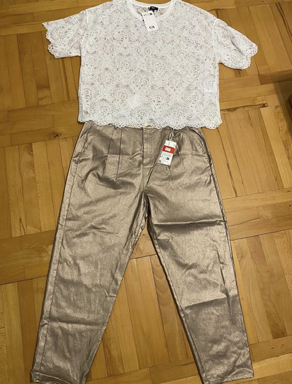 Efektne Pantalone C&A