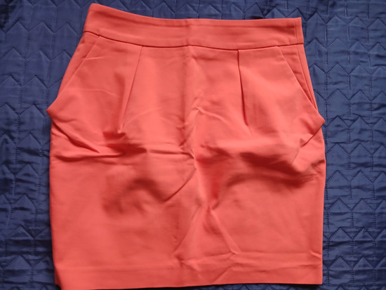 Zara koralna poslovna mini suknja, M
