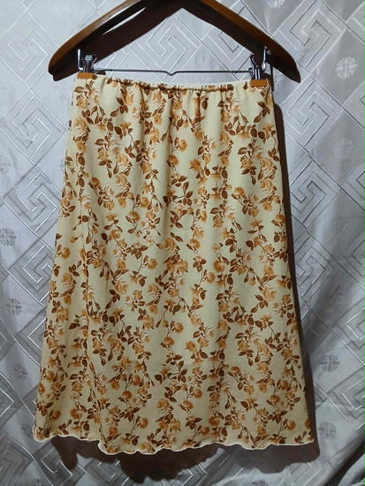 Retro suknja ruze print S