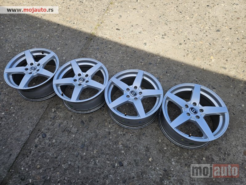 AluFelne 17Coli 5x112 Volkswagen Audi Skoda Mercedes kao nove