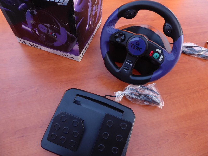 GameCube (Wii) Racing Wheel, volan TDK