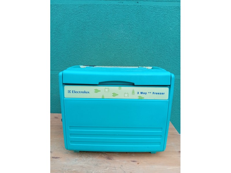 elektrolux frizider