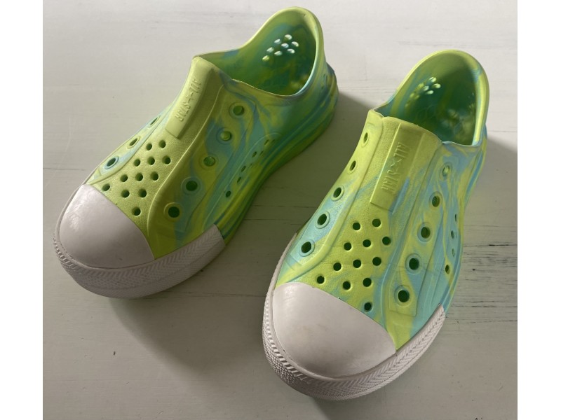 Converse gumene patike