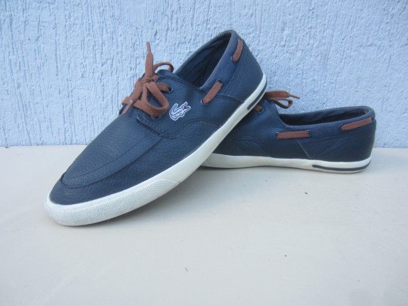 LACOSTE muske brodarice 44-POVOLJNO