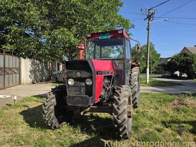 Traktor marke IMT  tip: 577 Dv God. 1995