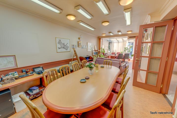NOVI BEOGRAD BEŽANIJSKA KOSA I 285m2 , (93) ,485000e