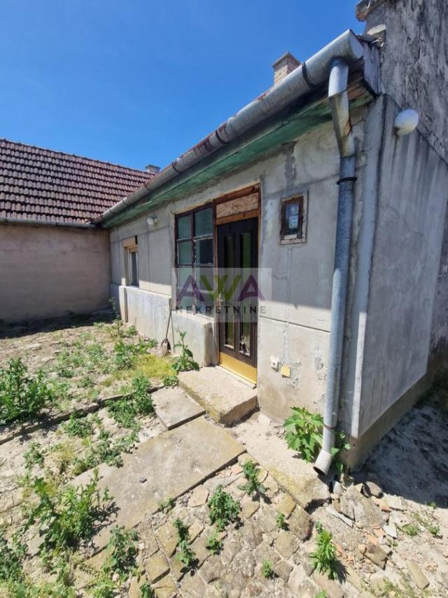 Bezdan, Kuća za renoviranje 60 m2