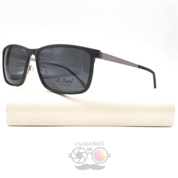 Model 0030 CLIPON M