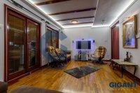 STARI GRAD Šantićeva ID: 95697229