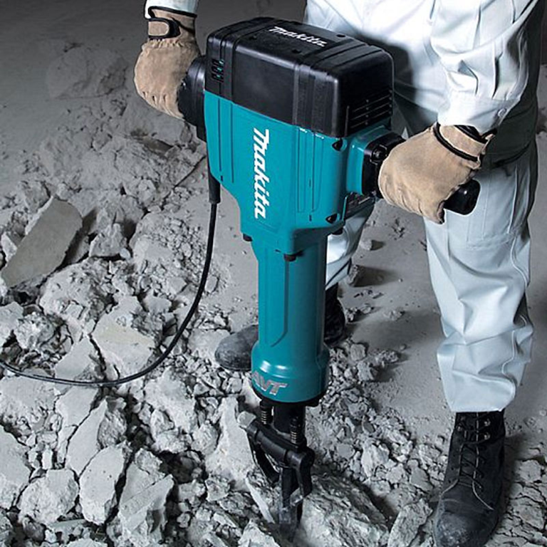Makita Elektropneumatski čekić-štemarica HM1810 + servisni komplet 195205-6