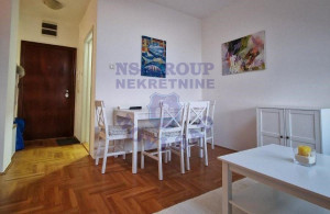 Prodajem Stan-Apartman, Bulevar Patrijarha Pavla
