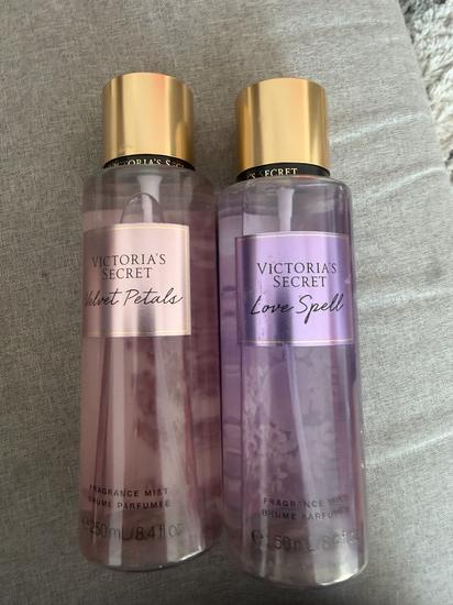 VICTORIA'S SECRET VELVET PETALS