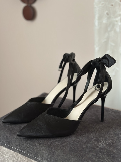 Nove stikle