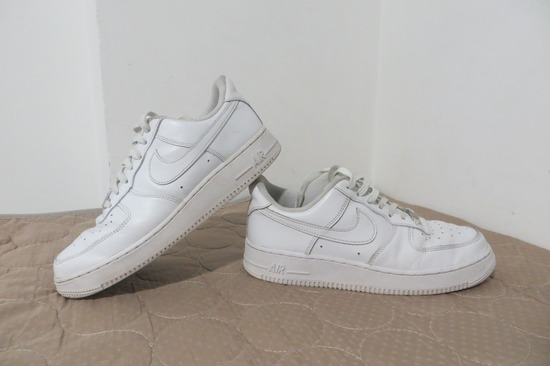 NIKE br 40 25,5cm