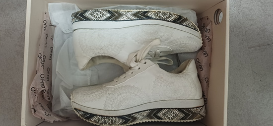 Desigual patike