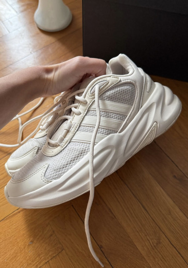 PRELEPE ADIDAS PATIKE