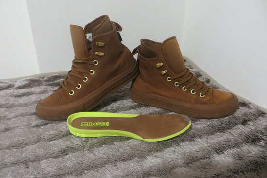 CONVERSE br 37 23,5cm
