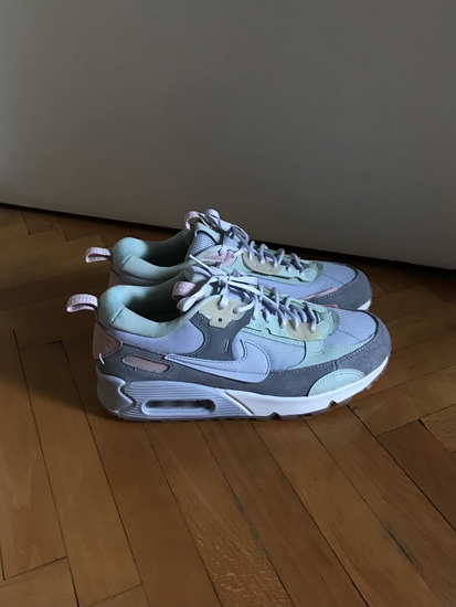 Nike air max futura